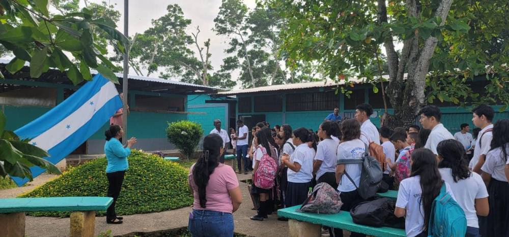 Suspenden inicio de clases por conflicto agrario en Colón