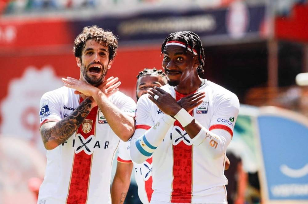 Bryan Róchez se destapa con un triplete y da triunfo al UD Leiria en ...