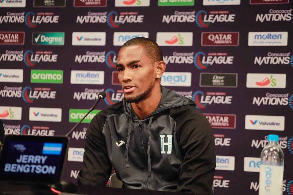 Bengtson recuerda los goles a Keylor Navas y responde si se siente titular