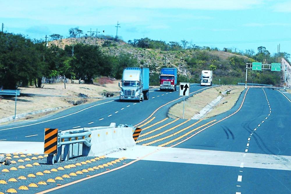 Se afianza idea de un tren interoceánico en Honduras