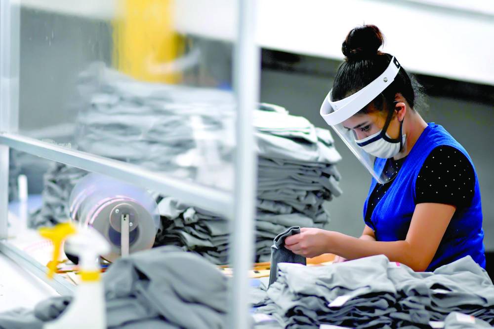 Al menos 2,000 personas serán afectadas con cierre de maquila