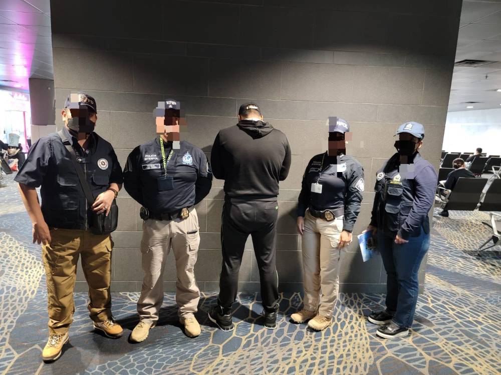 Honduras: Juan Ramón Matta Waldurraga llega extraditado desde Colombia