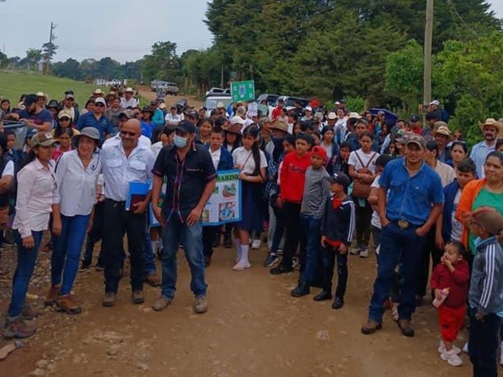 Unen esfuerzos para proteger el Parque Nacional Congolón en Lempira