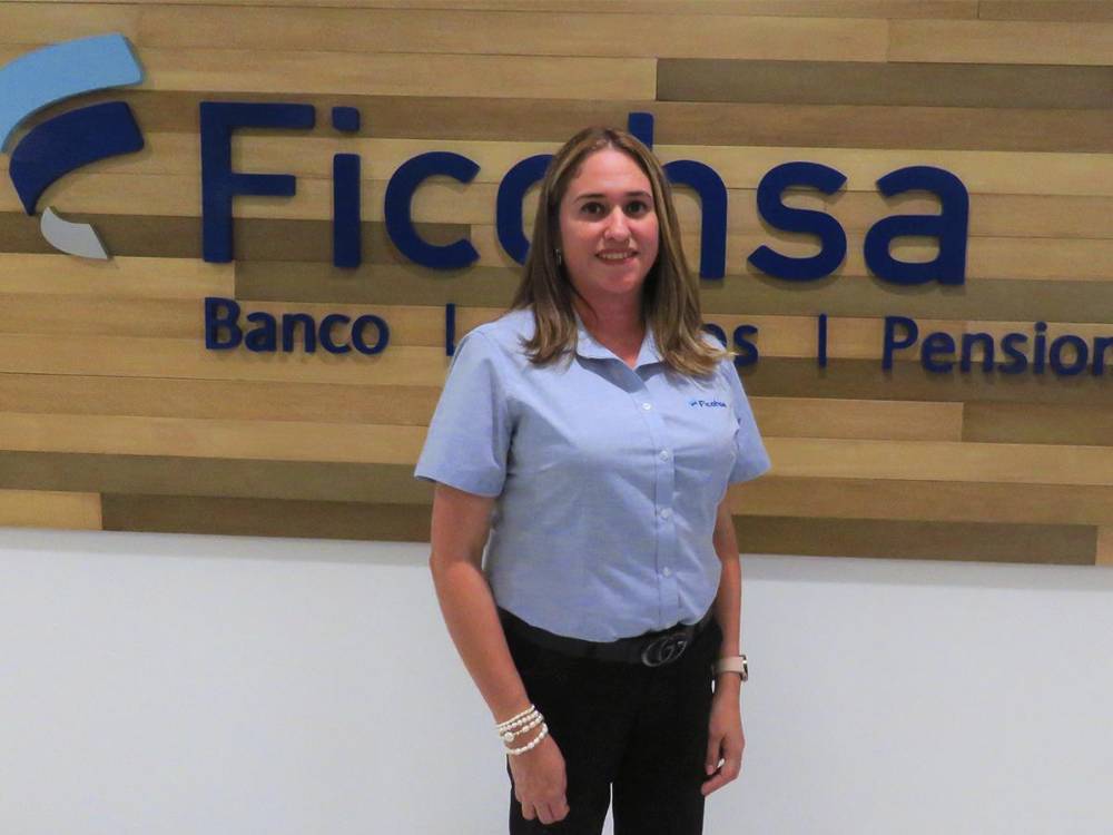 Plaza Ficohsa transforma la experiencia bancaria, brindando servicios ...