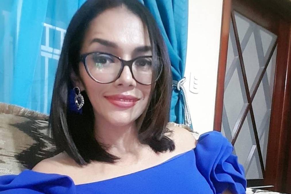 Facebook: Aydee Ferrera, la doctora estrangulada en La Ceiba