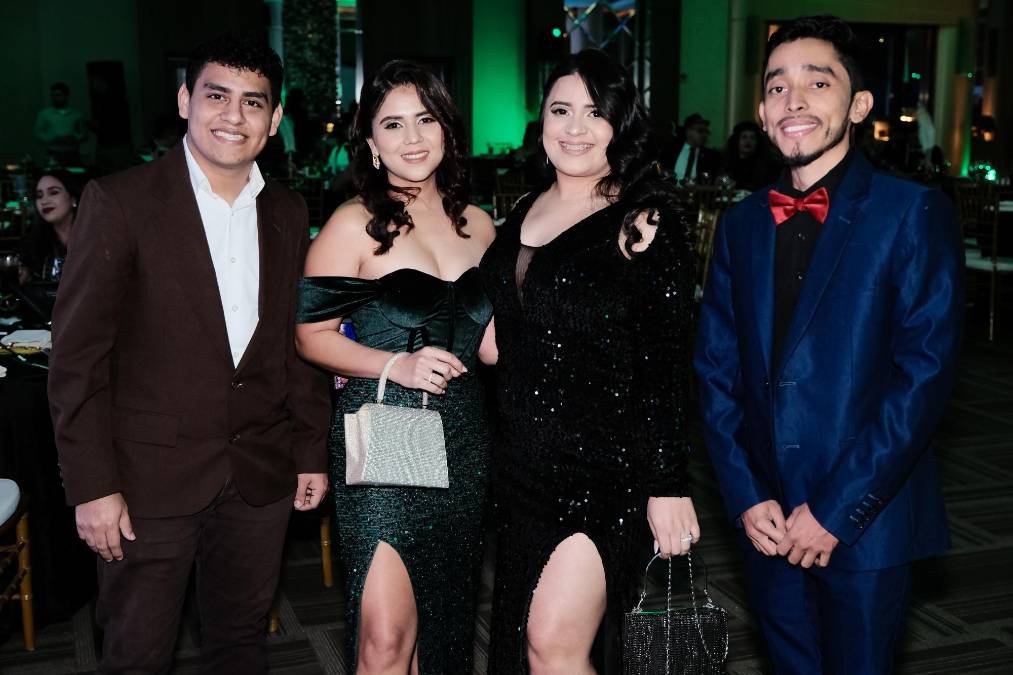 En fotos: UTH celebra su fiesta navideña 2023 al estilo “Gatsby”