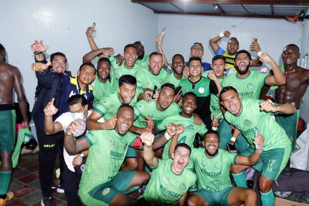 El festejo del campeón Juticalpa FC y feo gesto de Real Juventud