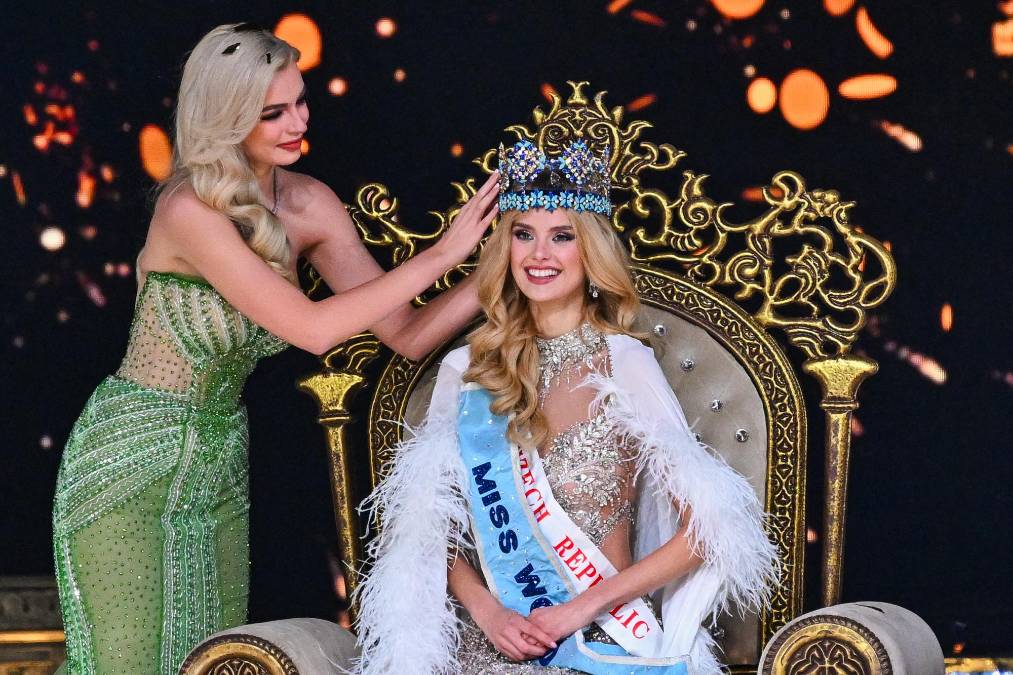 Así es Krystyna Pyszková, la hermosa ganadora del Miss Mundo 2024