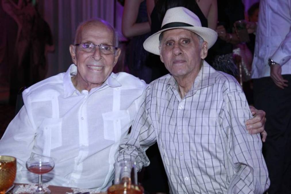 El cumpleaños de Martha Larach de Canahuati