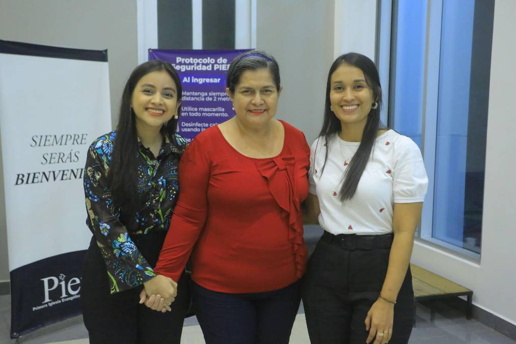 Talento y emoción en concierto “Hollywood suena Vol. 2”