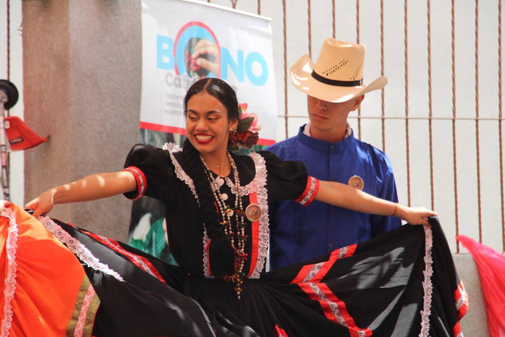 Café y tradiciones disfrutan en feria patronal de Santa Fe, Ocotepeque