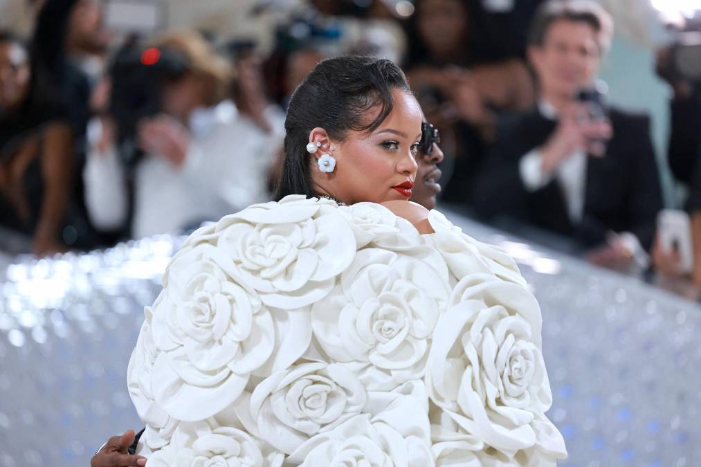 ¿Por qué la Camelia fue la flor más vista de la MET Gala?