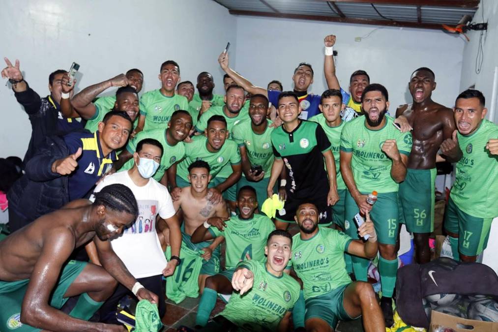 El festejo del campeón Juticalpa FC y feo gesto de Real Juventud