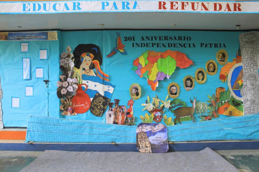 Escuelas de San Pedro Sula manifiestan su fervor patrio con creativos ...