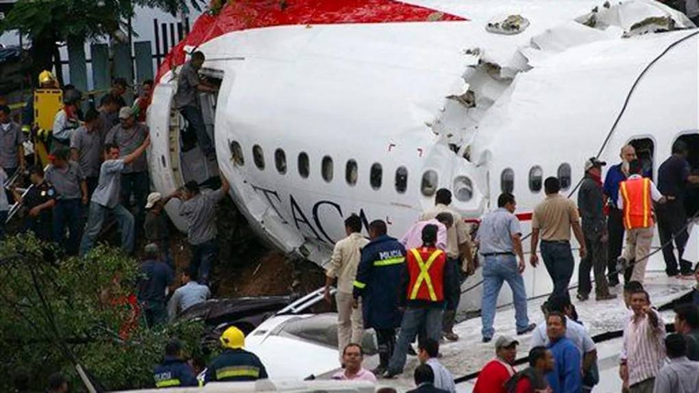 Imágenes: se cumplen 15 años del accidente aéreo del vuelo 390 de Taca ...