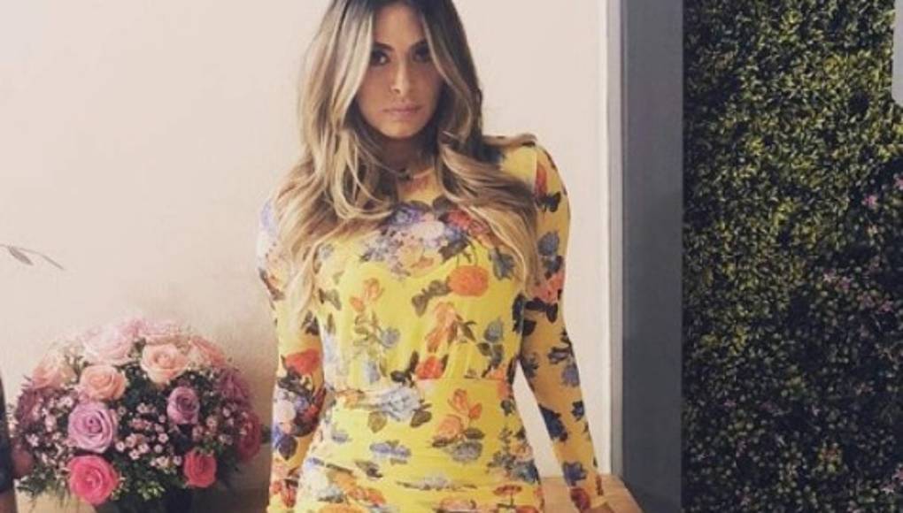 Galilea Montijo muestra su espectacular figura con diminuto bikini - Diario La Prensa