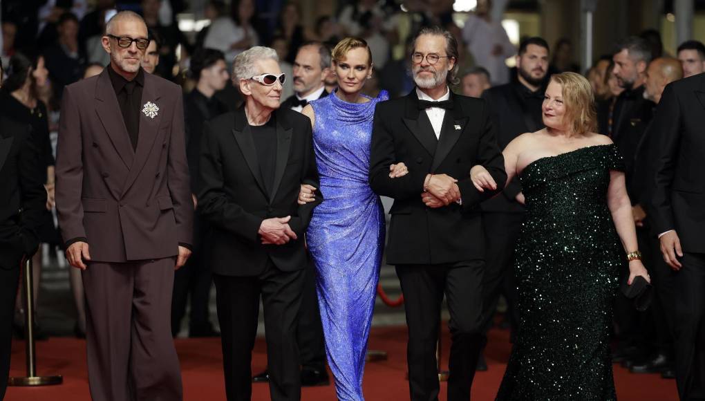 Cronenberg perturba con una película sobre el dolor por la muerte de su mujer