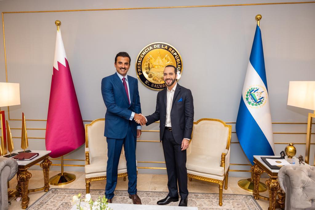 Bukele recibe en Casa Presidencial de El Salvador al emir de Qatar