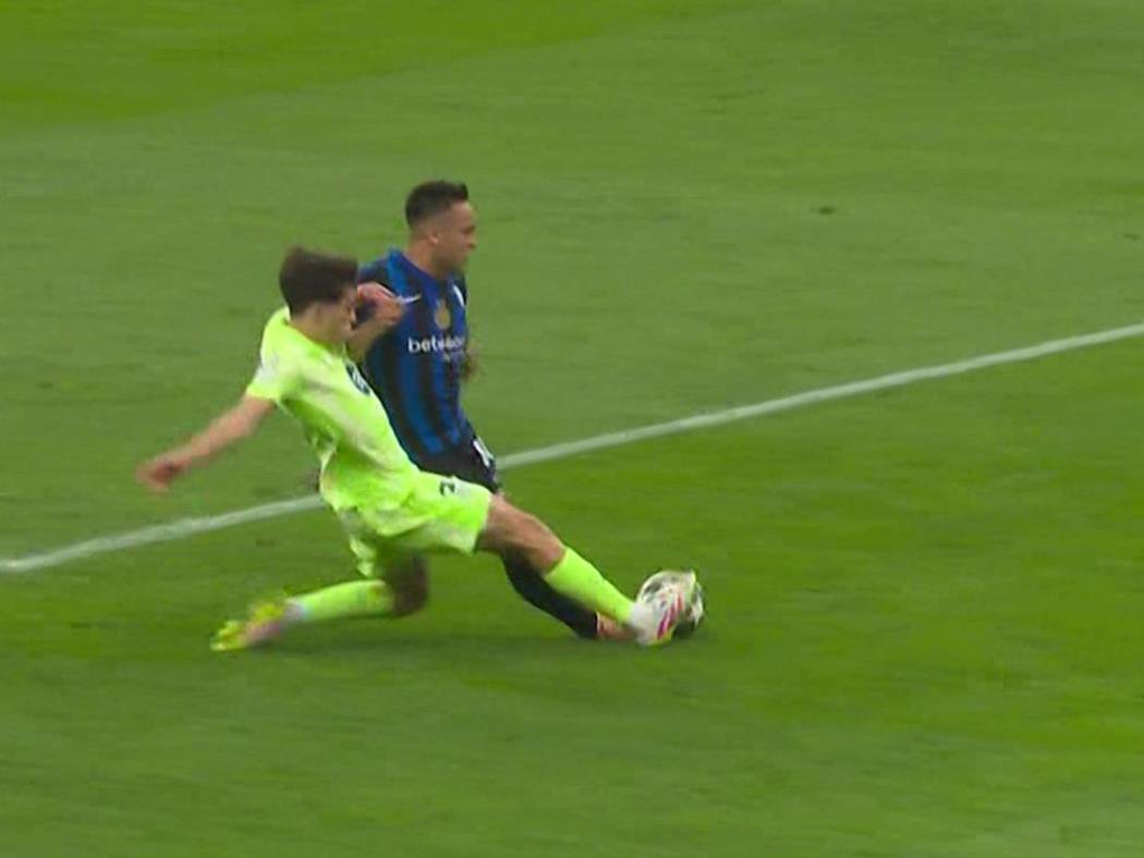 Champions League: Polémica por penal al Inter ante Barcelona