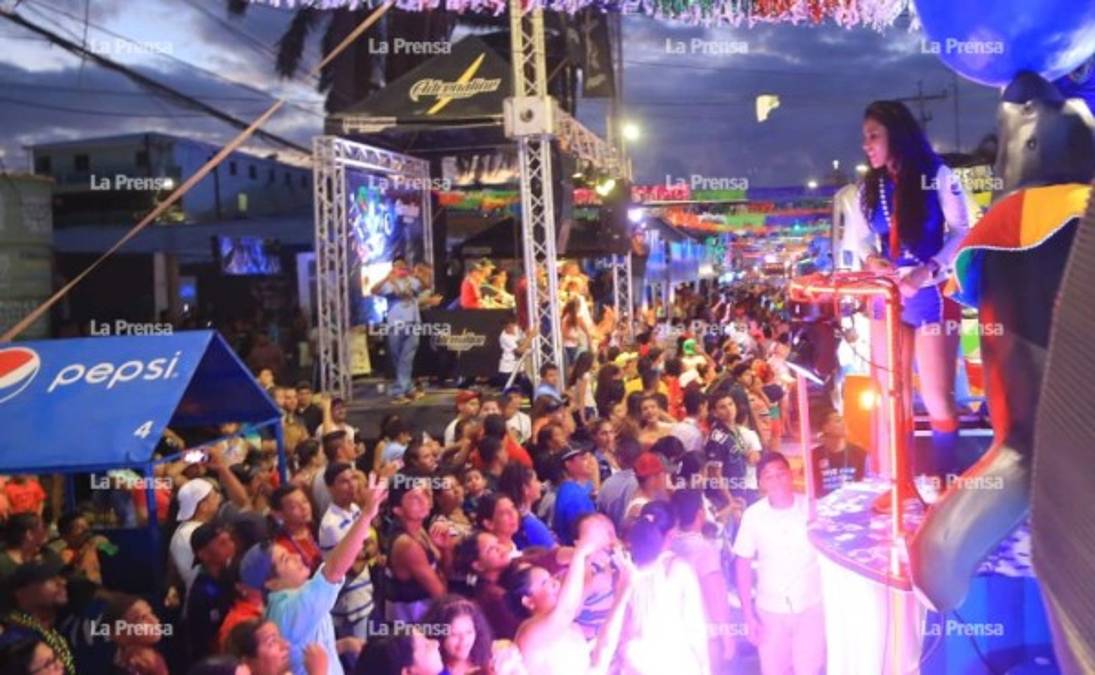 Las 25 mejores fotos del Carnaval Internacional de La Ceiba