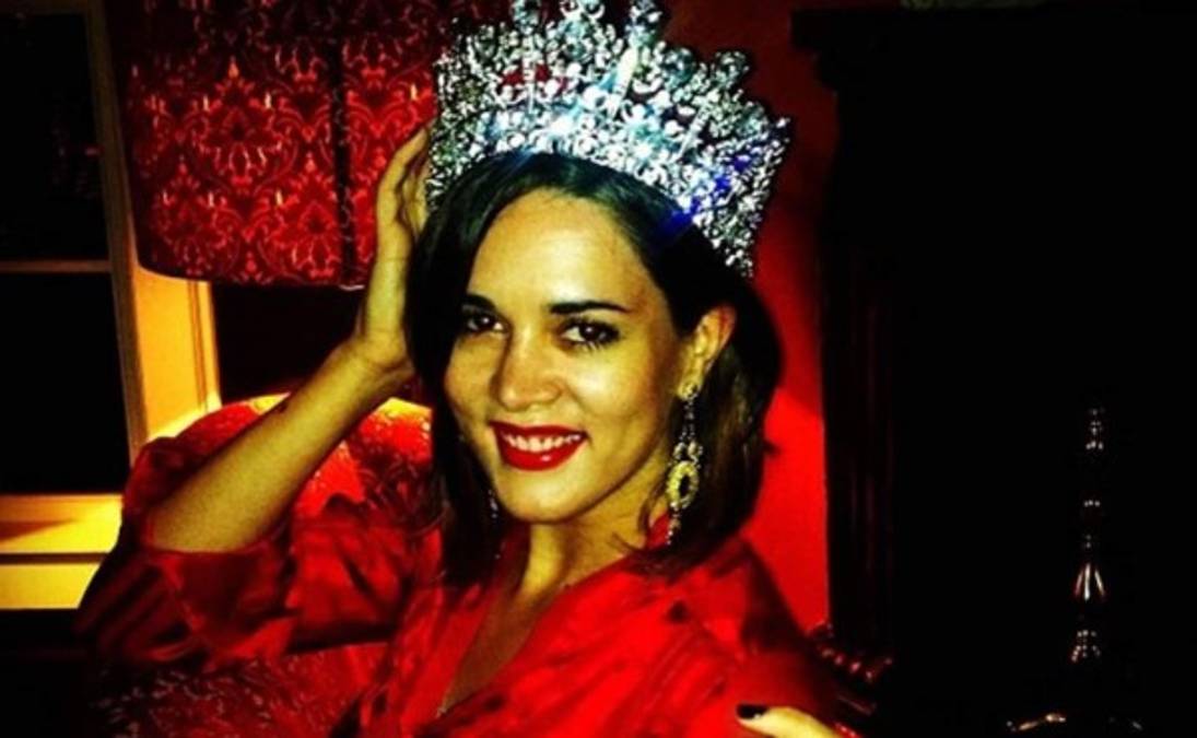 Las reinas asesinadas y agredidas