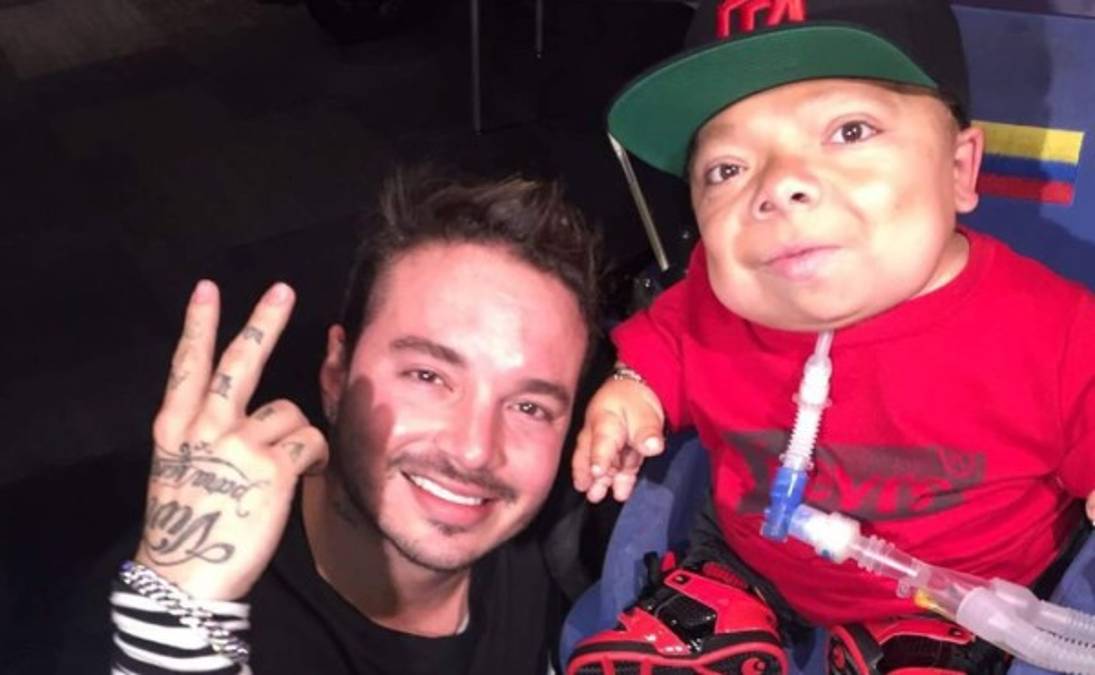 Christopher Álvarez, el amigo de de las estrellas