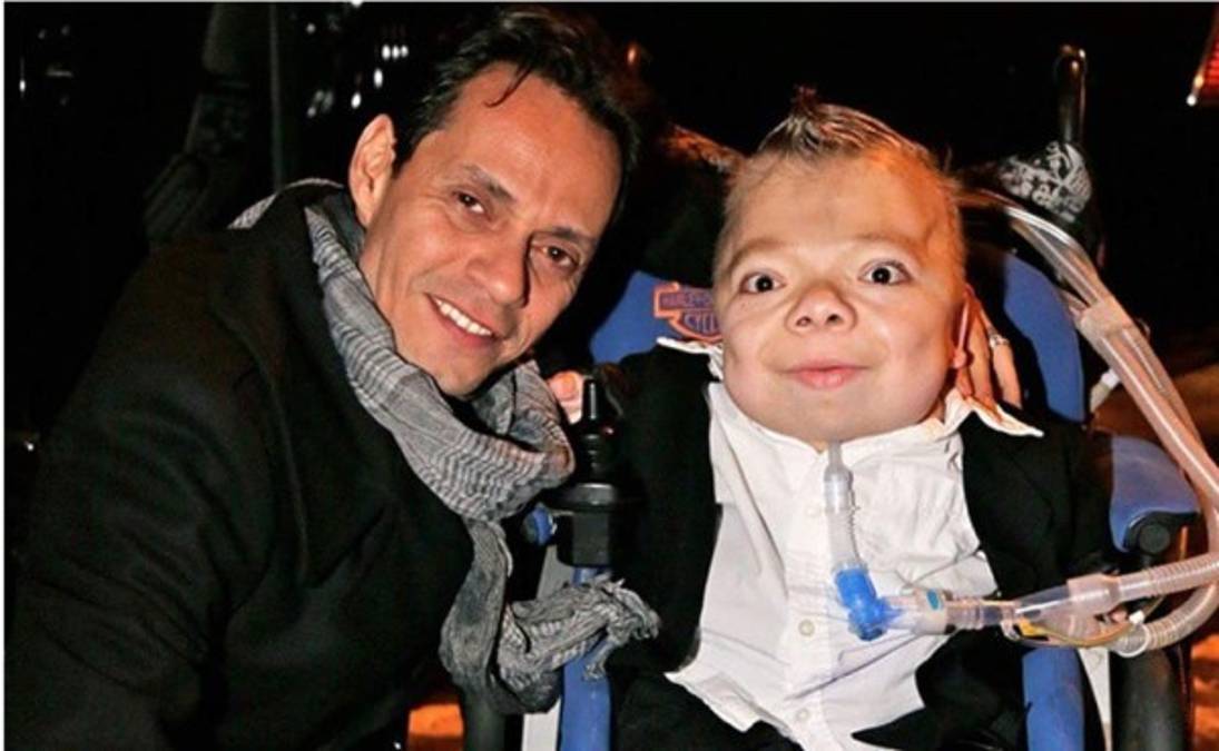 Christopher Álvarez, el amigo de de las estrellas
