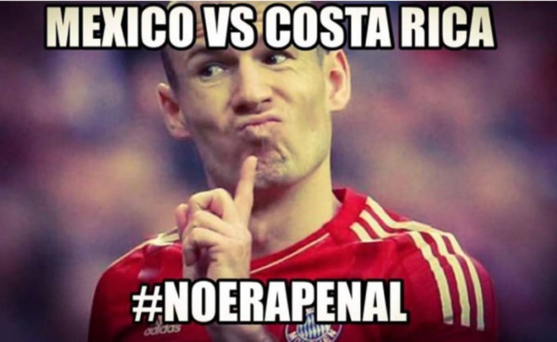 Los memes del dudoso penal de México ante Costa Rica