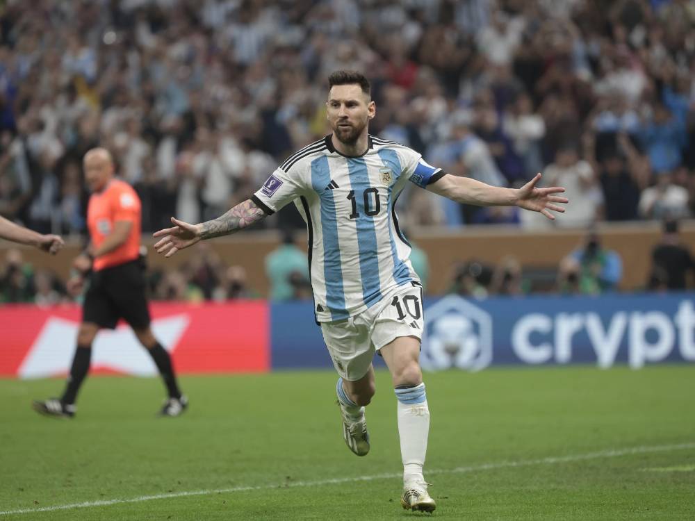El polémico penal anotado por Messi en el Argentina - Francia