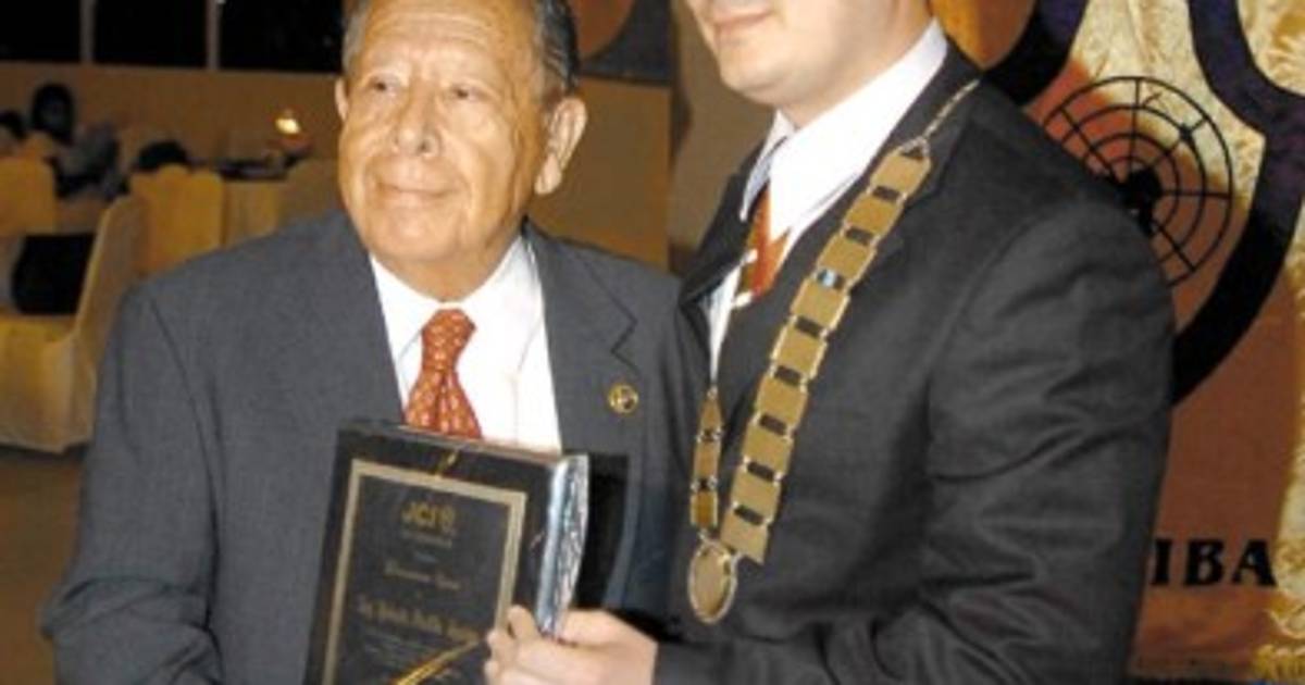 Tributo para Roberto Padilla