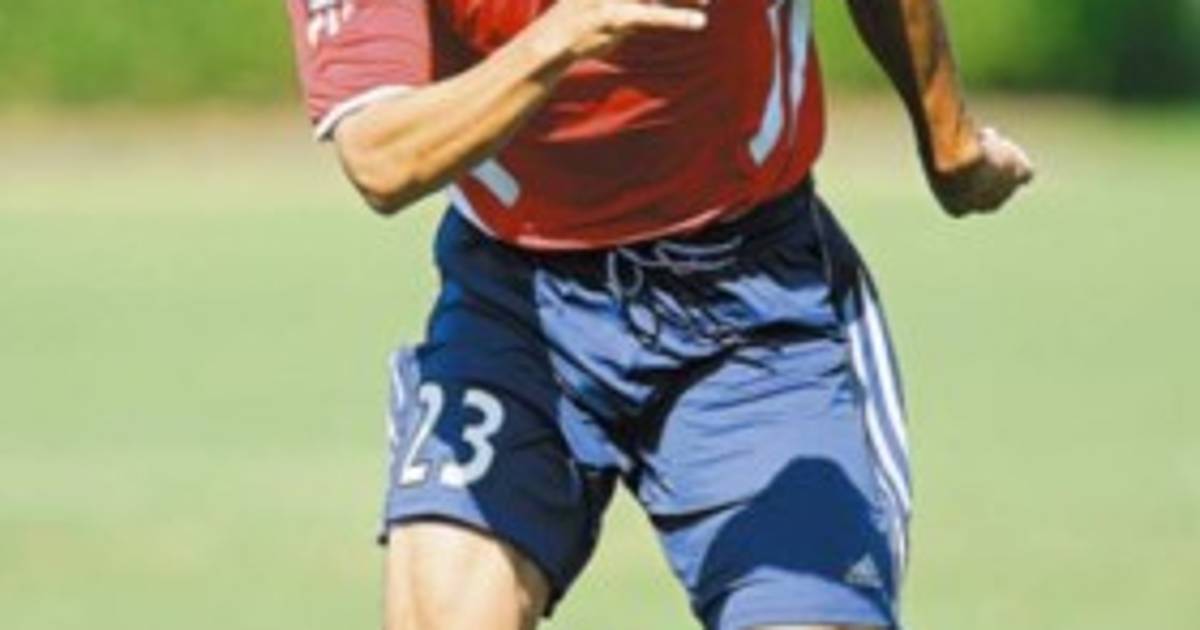 Iván quiere amargarle el debut a Pavón