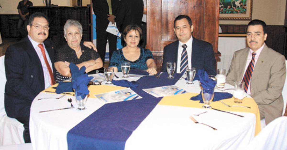 Bienvenida en fiesta rotaria
