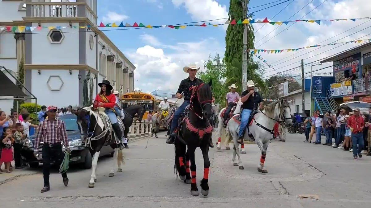 Feria Yulpateca de Florida, Copán, inicia con colorido desfile y ...