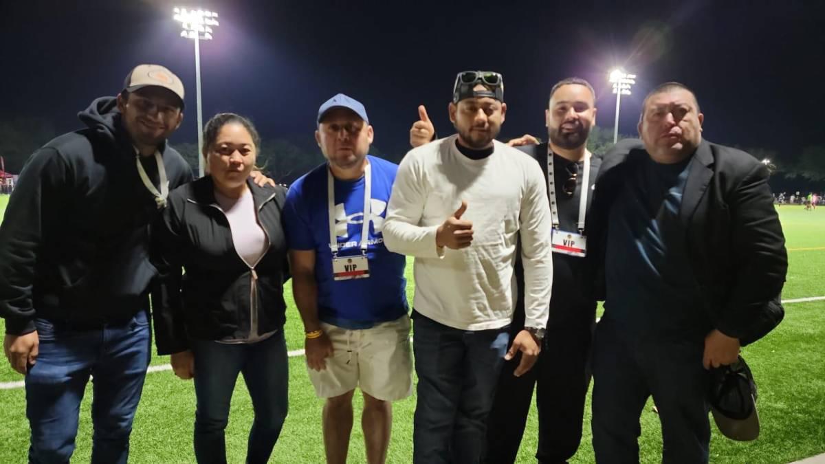 Milagros Flores y leyendas causan furor en la New Orleans Cup