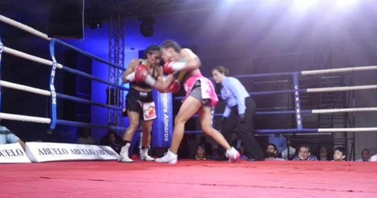 Boxeadora hondureña 'China' Espinal pierde en Panamá