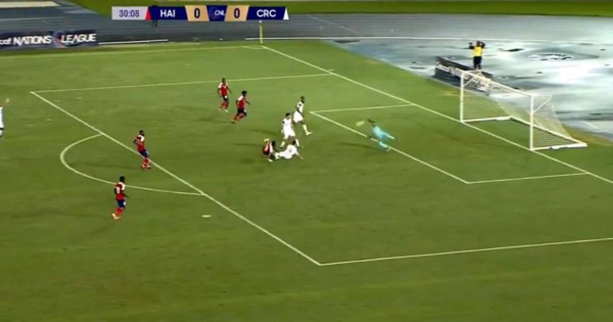 VIDEO: Las enormes salvadas de Keylor Navas con Costa Rica frente a Haití