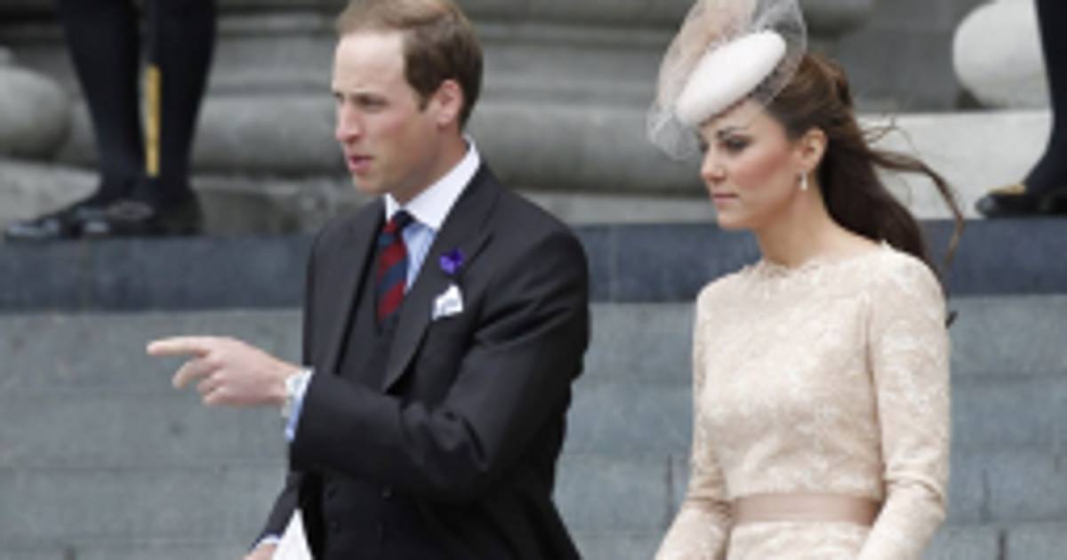 William regala casa a suegros