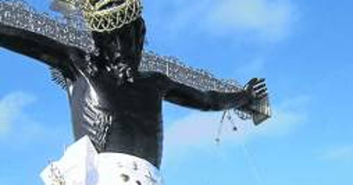 ¿Cómo llegó el Cristo negro?