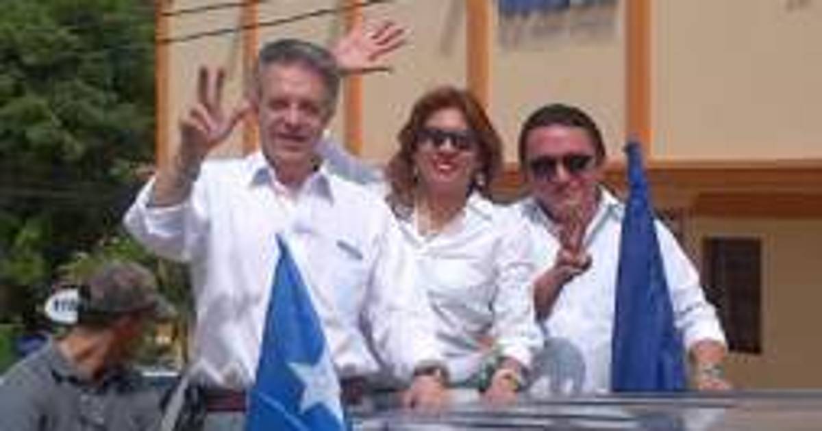 Barnica realiza masivo encuentro en Copán