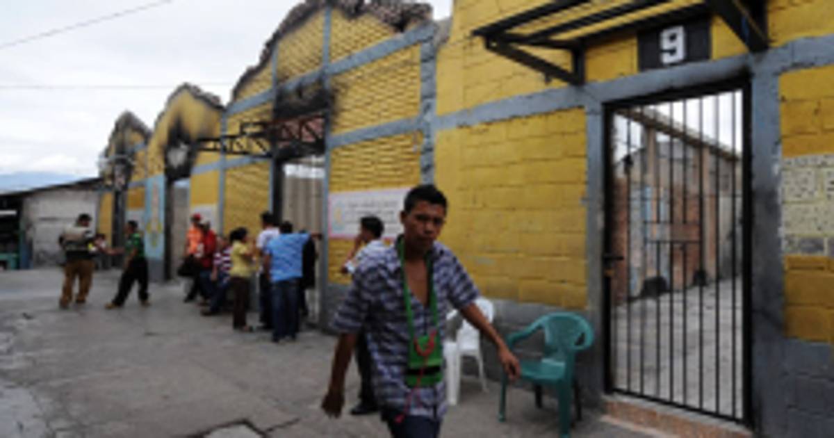 Alerta de cortocircuito reactiva temor en cárcel de Honduras