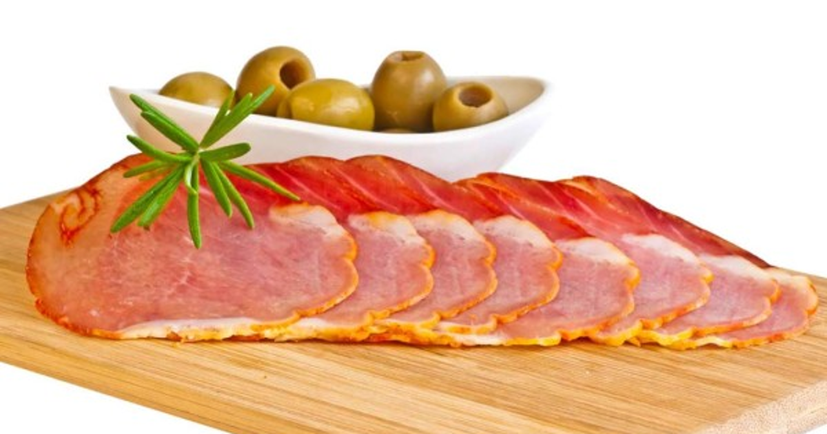 Prepara carnes curadas en casa