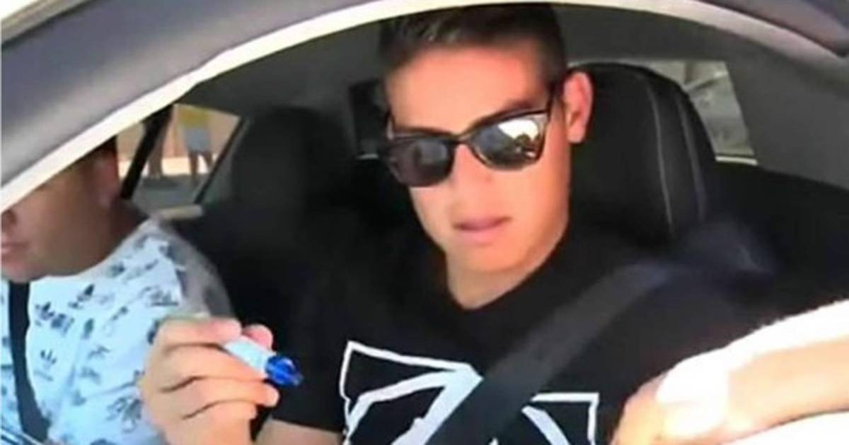 El feo gesto de James Rodríguez con dos aficionados