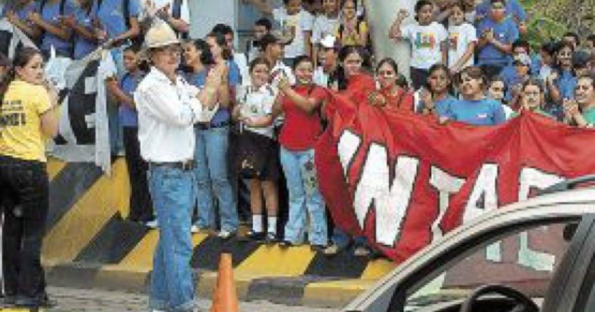 'Que siga, que siga la construcción del Intae”