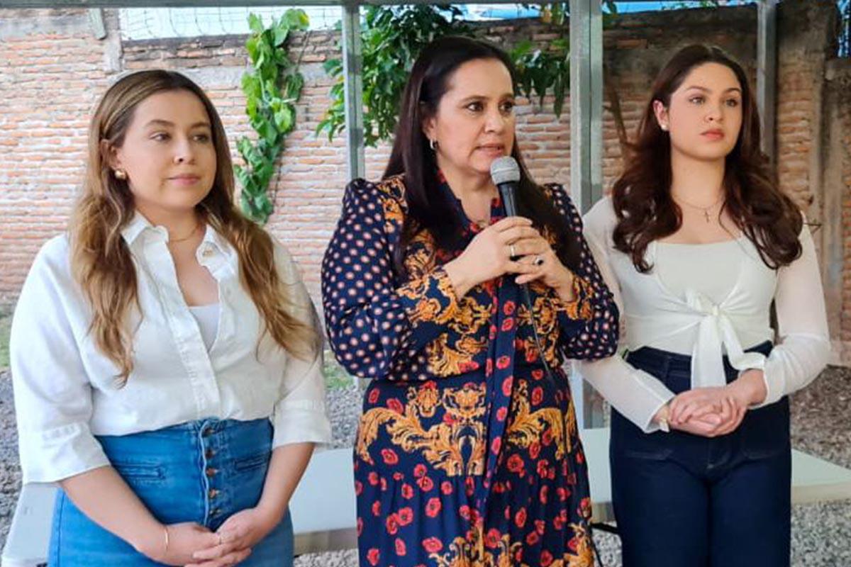 ¿Crees que Ana García, esposa de Juan Orlando Hernández, reciba el respaldo del Partido Nacional ...