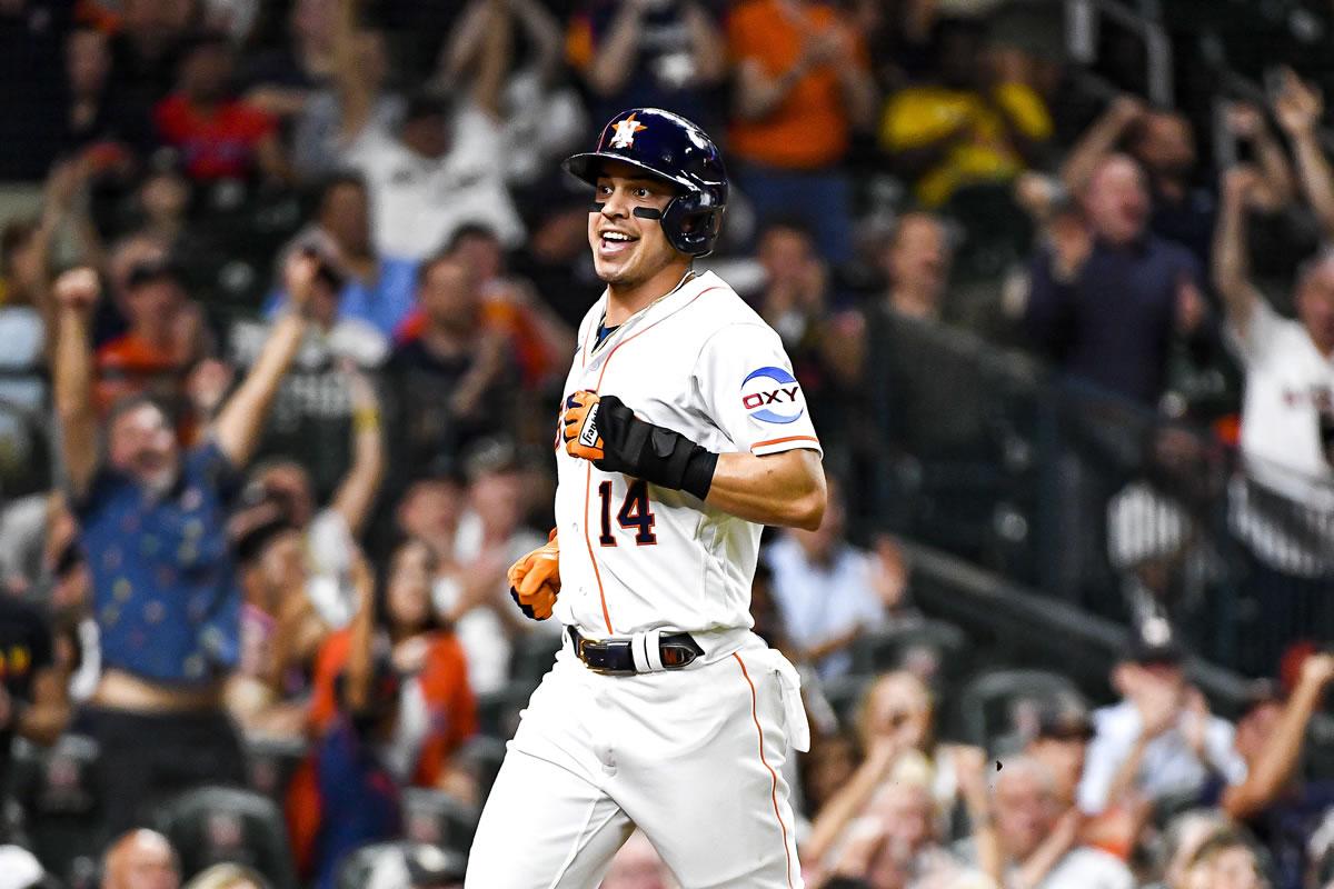 Mauricio Dubón duplica sus hits: ¡suma 105 imparables!