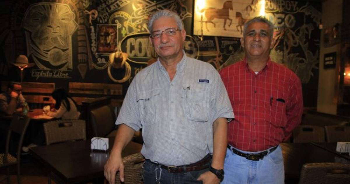 Inauguración del restaurante Cowboys BBQyGrill