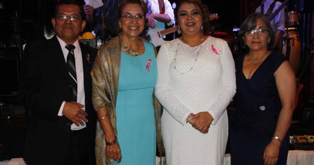 Noche de rumba rosa y altruismo sampedrano