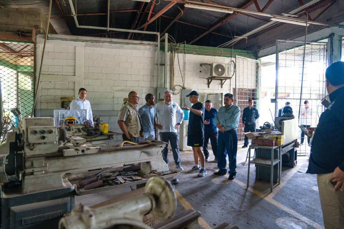 Anuncian inversión de L20 millones en colegio técnico en SPS