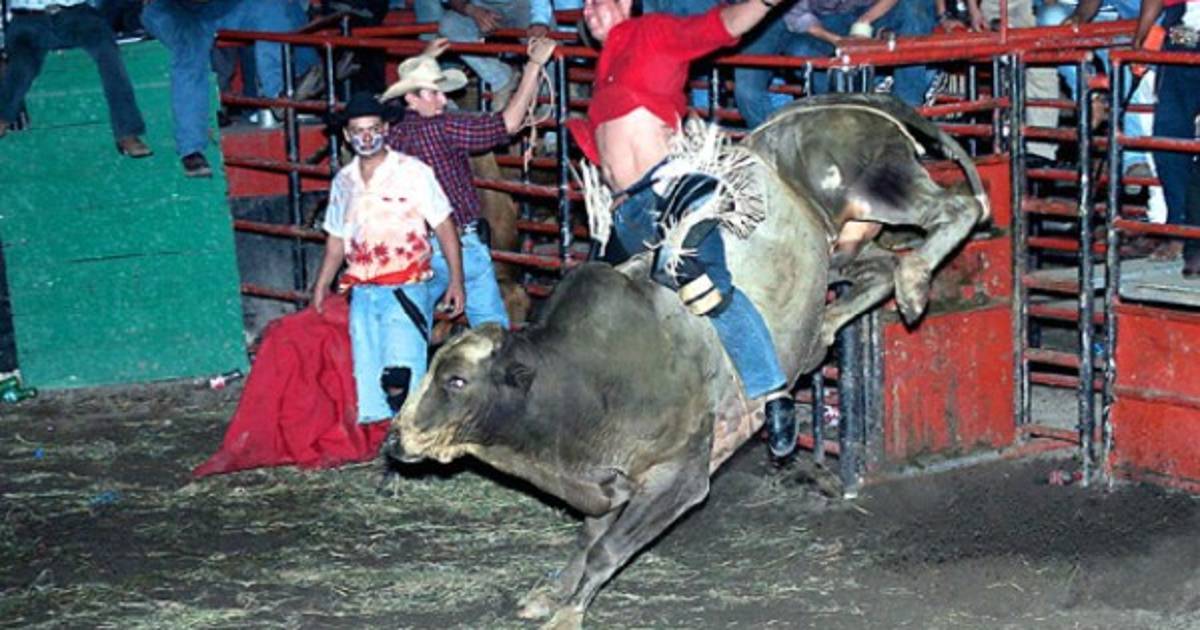 Guatemalteco se lleva el rodeo