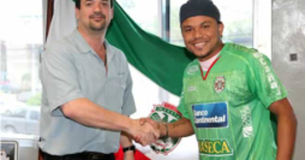 Emil Martínez regresa al Marathón